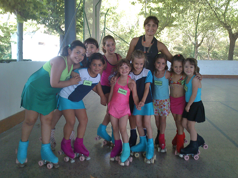 FINALIZA CON ÉXITO EL I CURSO DE VERANO DE PATINAJE ARTISTICO IMPARTIDO ...