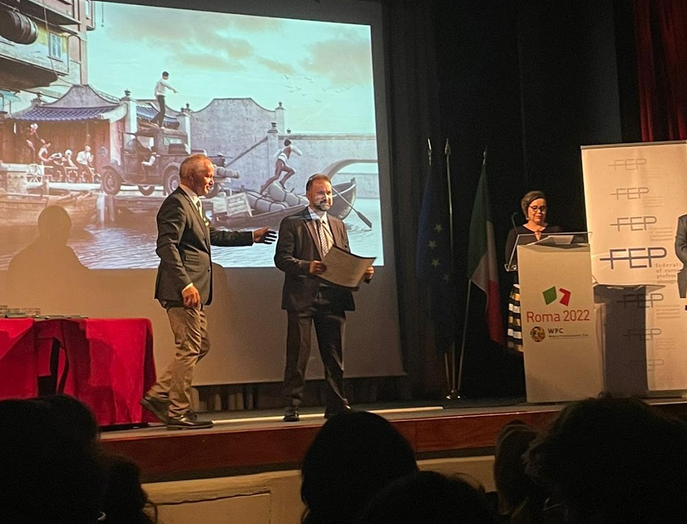 Los fotógrafos Eldenses, Vicente Esteban y José Manuel Ortega galardonados en Roma - Actualitat ...