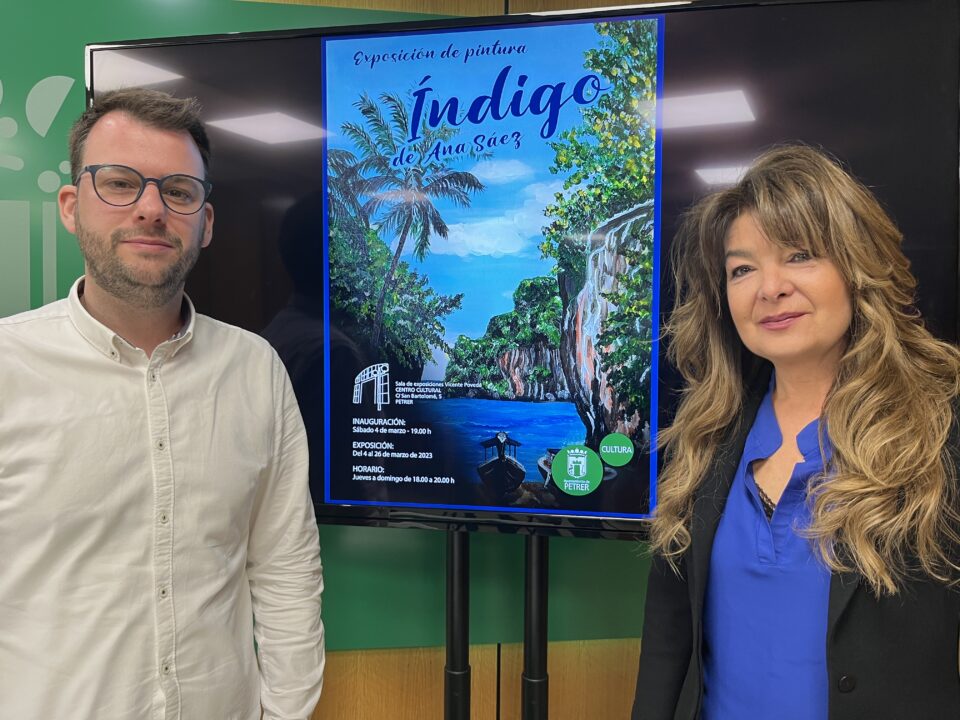 La artista Ana Sáez inaugura una exposición de pintura titulada “Índigo ...